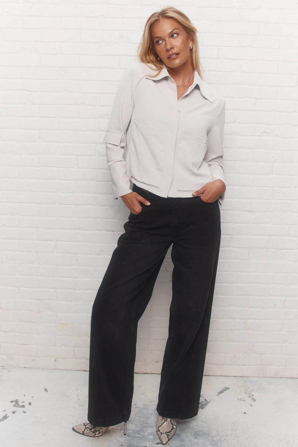 JOELLE Collection - Women's clothing and accessories store