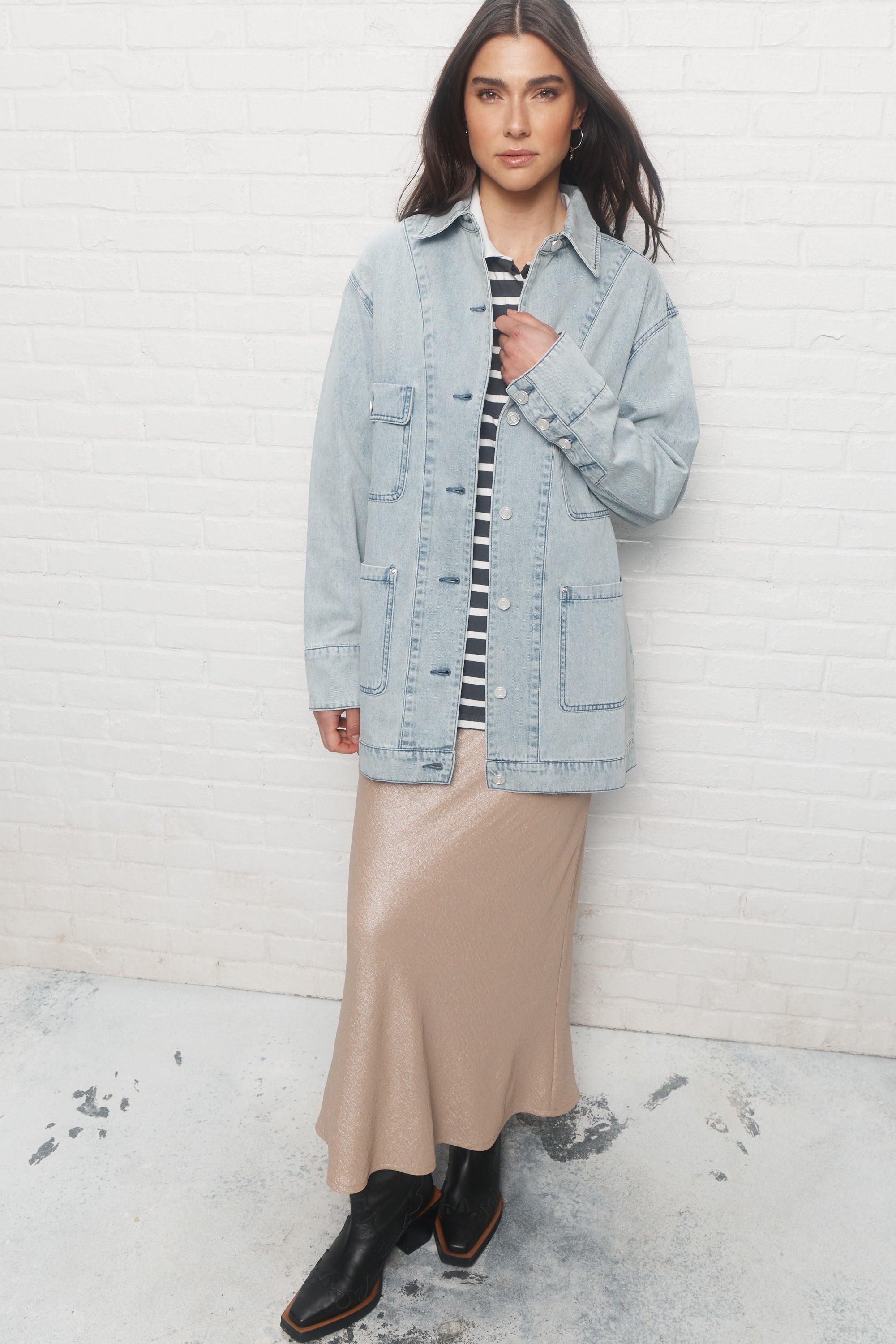 Corey | Veste-chemise en denim délavé JOELLE à coupe ample